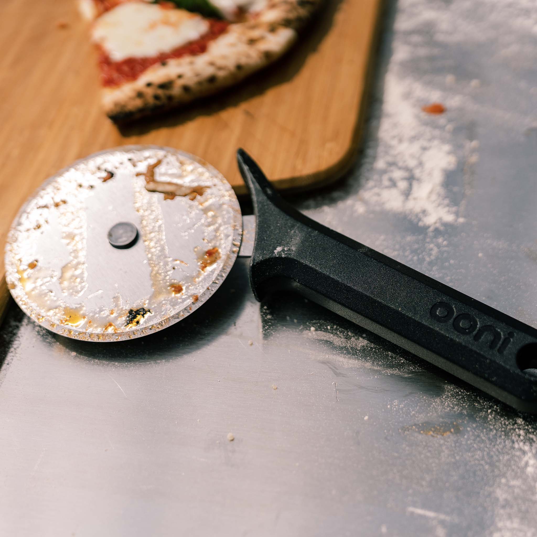Ooni Professional Pizza Cutter Wheel - Ø11.3cm — Ooni Europe